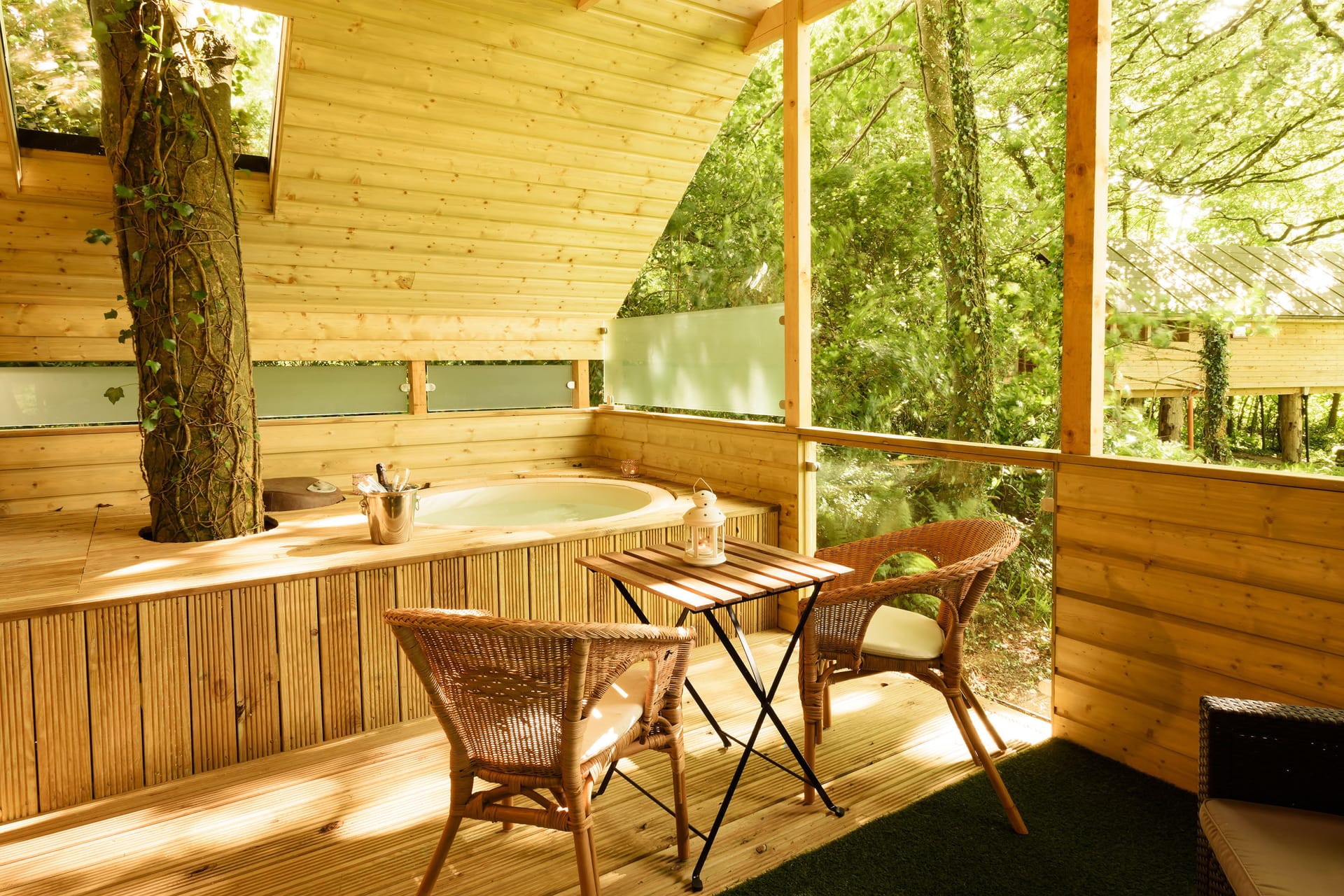 Treehouse 3 at Grove House - Cottages for Couples